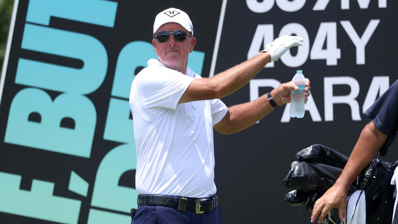 Phil Mickelson spotted with new L.A.B. putter at LIV Golf Jeddah