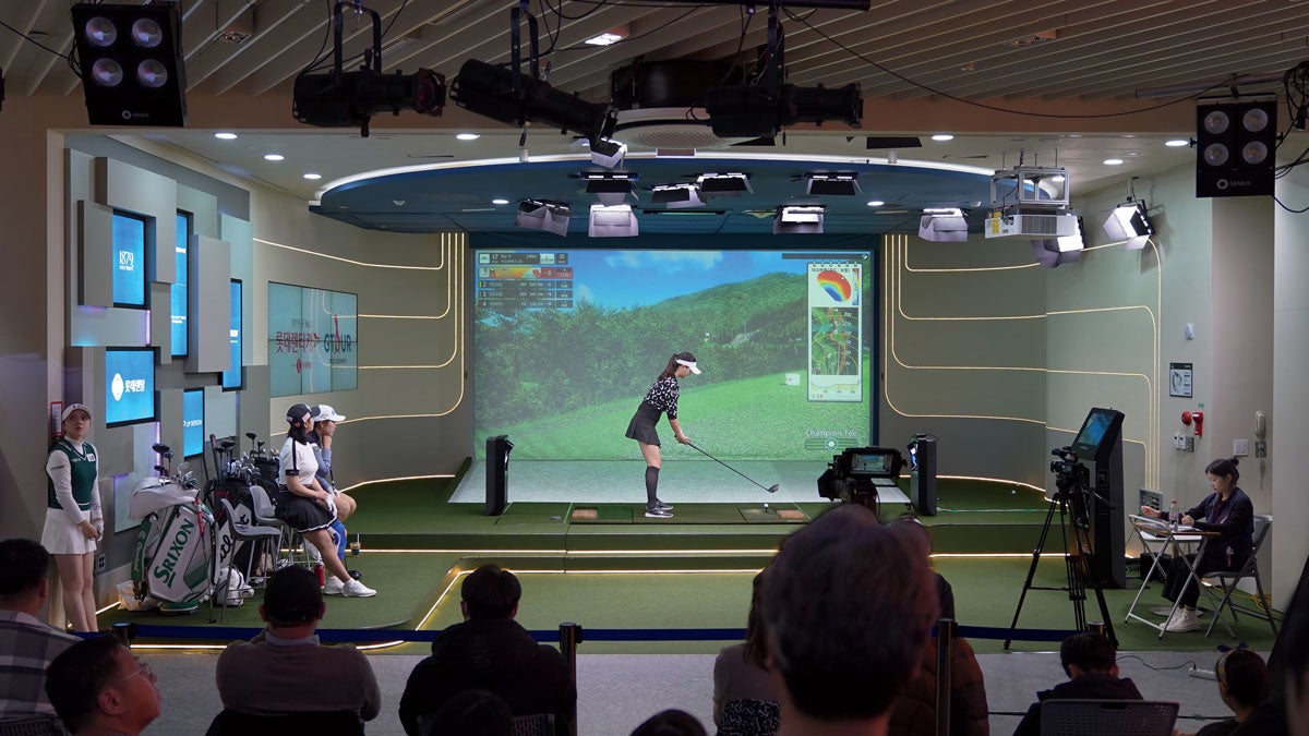 Make way, Tiger and Rory — another U.S. screen-golf tour is set to launch