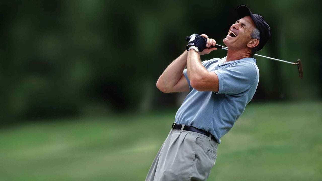 Why you can't stop chunking the golf ball — and how to fix it