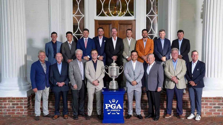 At PGA Champions Dinner, a hilarious roast and a 'relaxed' Rory McIlroy