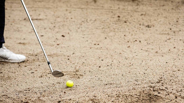 Hardpan bunkers: 4 keys to getting it up and down