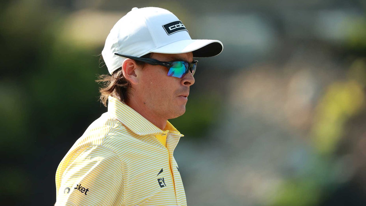 Rickie Fowler has a new swing. Here's how it works