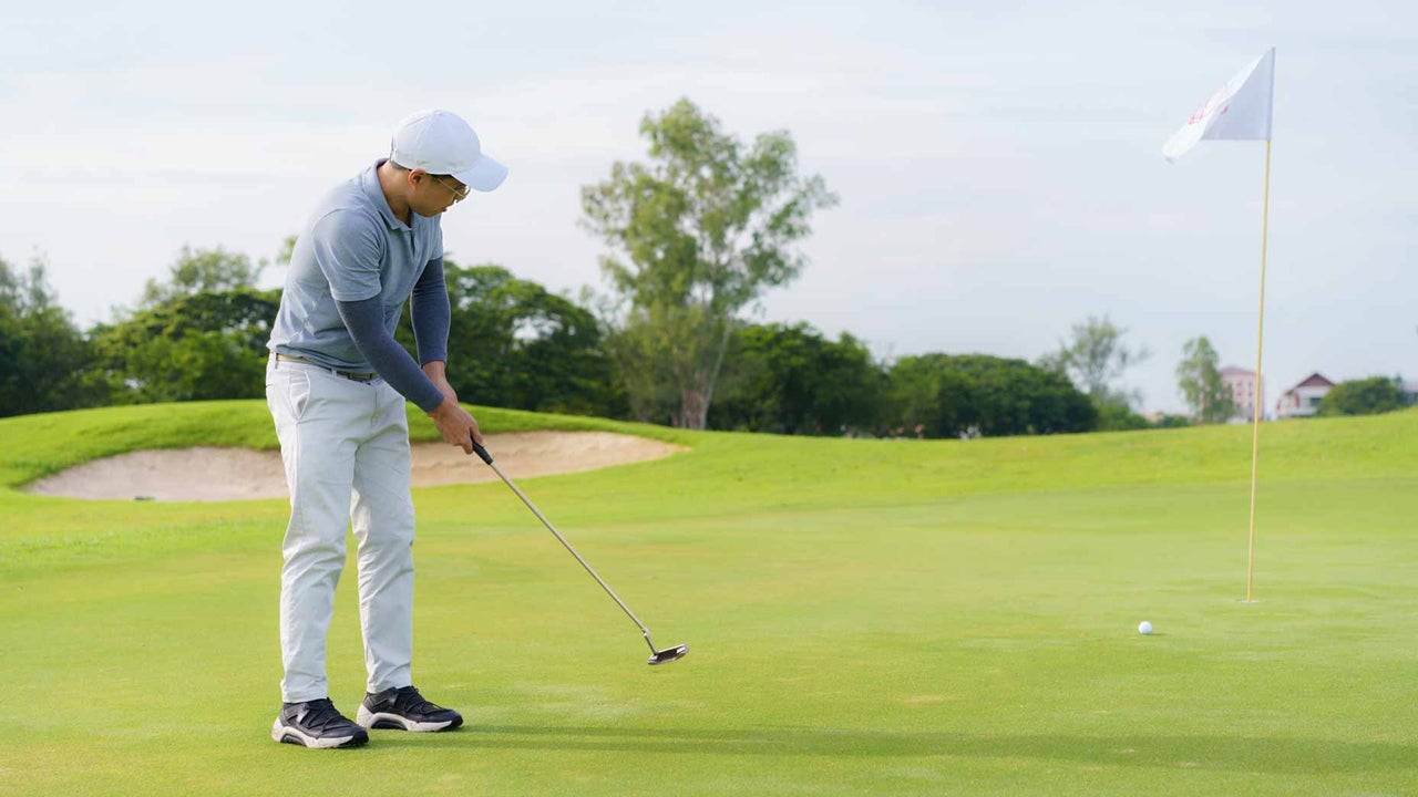 Master green speeds with this five-step putting calibration