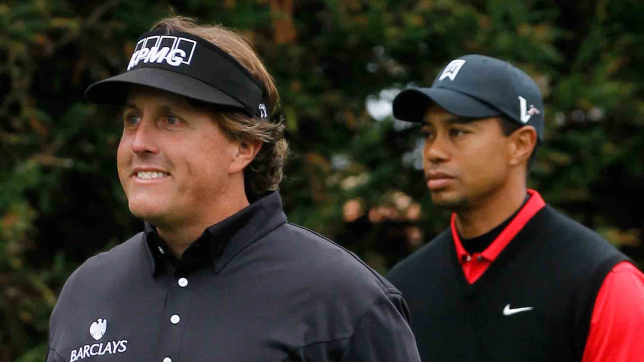 Phil Mickelson reveals 3 chipping keys in (free!) short-game masterclass