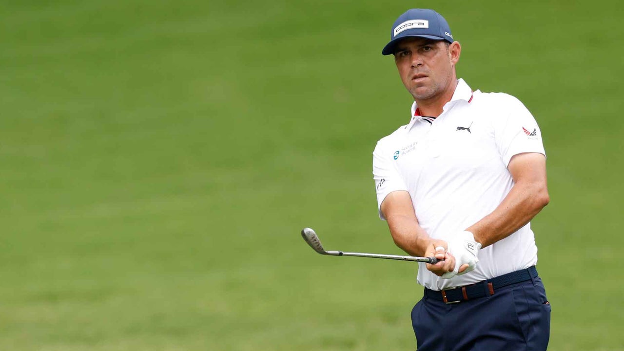 Gary Woodland making emotional FedEx Cup Playoffs charge at Wyndham
